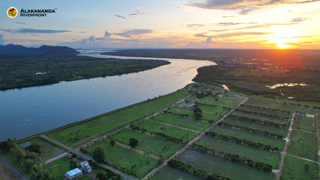 Location & Surrounding Developments : Alakananda RiverFront